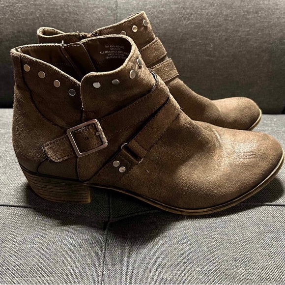 a.n.a | Shoes | Ana Alford Faux Suede Tan Womens Ankle Boots Womens ...